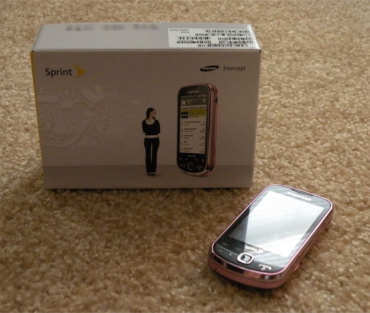 Samsung Intercept Unboxing, Hands-On, And Initial Impressions