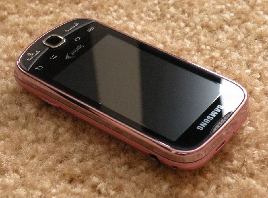 Samsung Intercept Unboxing, Hands-On, And Initial Impressions