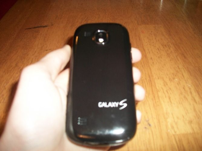 Samsung Continuum Review: Are Two Screens Really Better Than One?