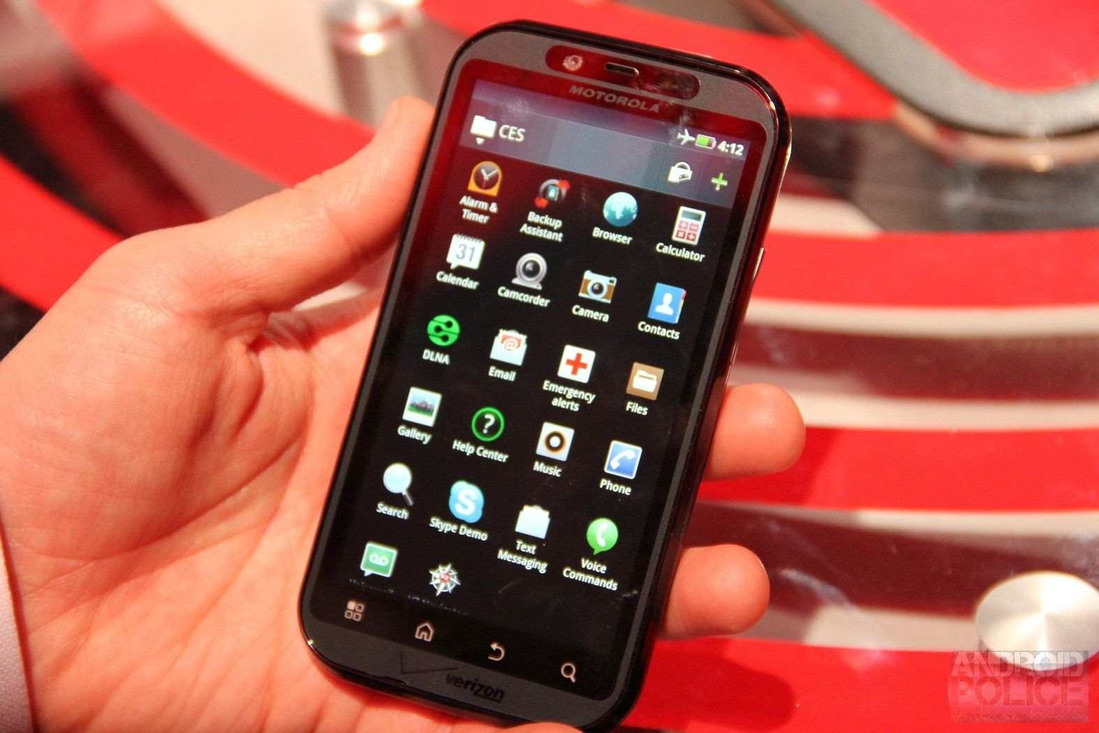 CES 2011: Quick Hands-On With Verizon's Dual-Core 4G LTE Motorola Droid ...