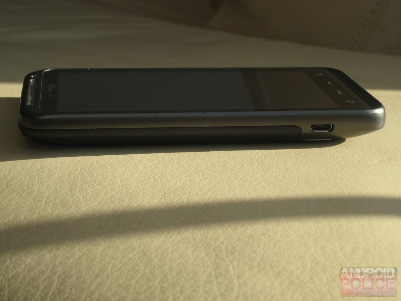 HTC ThunderBolt Review: When 'Tried And True' Meets 'New And Blazing Fast'