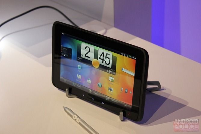 Hands-On Video And Photos of The HTC View 4G