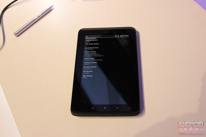 Hands-On Video And Photos of The HTC View 4G