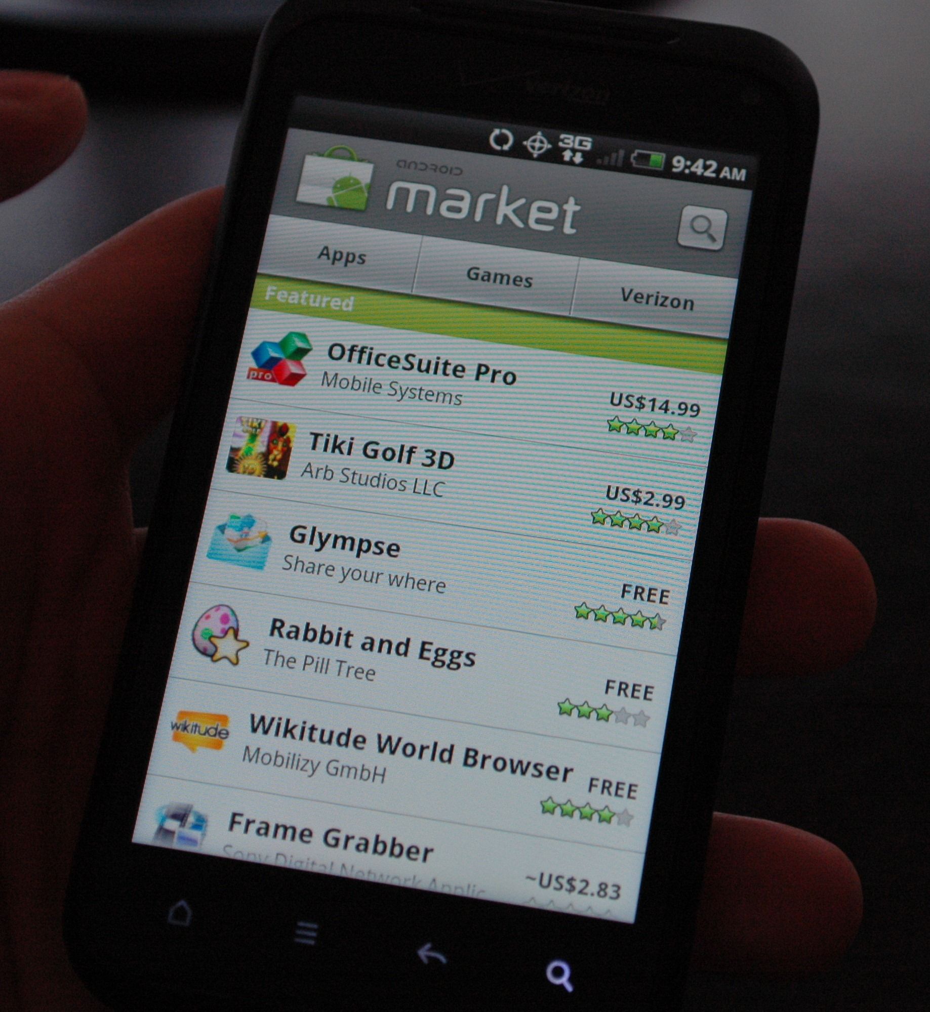 Unboxing & First Hands-On With The HTC DROID Incredible 2