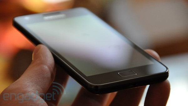 Samsung Galaxy S II Review Roundup: Slim, Speedy, And Smart