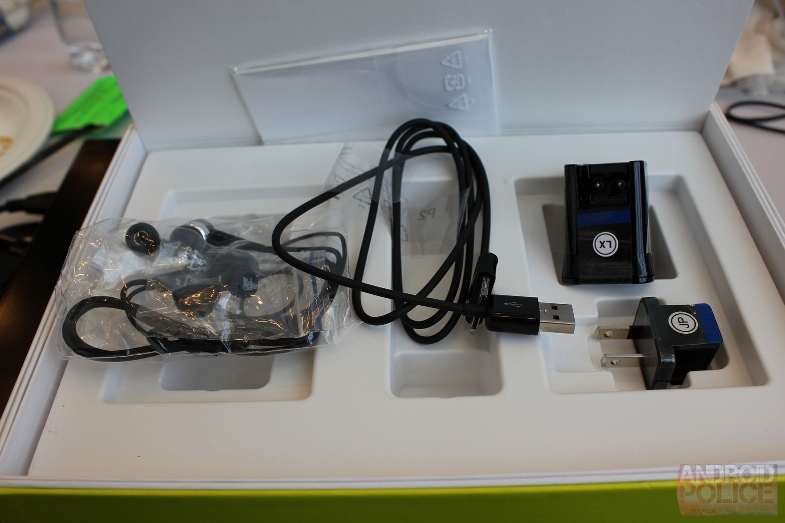 [Review] 3 Weeks With The Samsung Galaxy Tab 10.1 Limited Edition ...