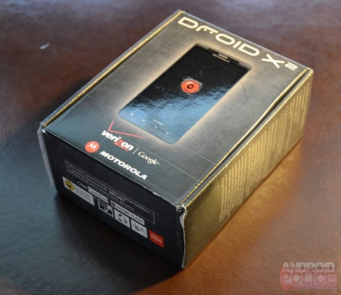 [Unboxing & Initial Hands-On] Motorola Droid X2: Twice The Cores, Same ...