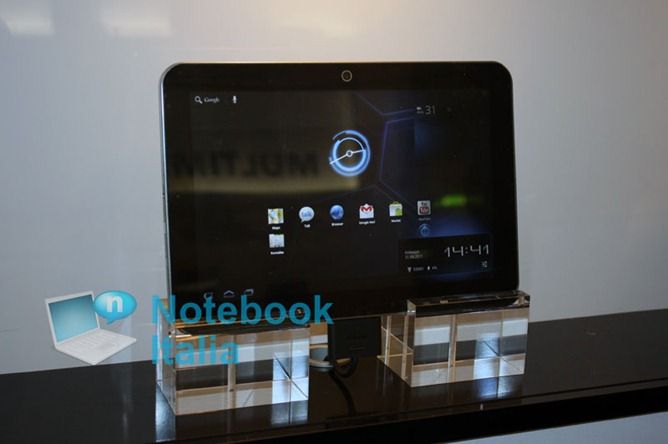 First Photos Surface: Toshiba's Beautiful New Excite Tablet