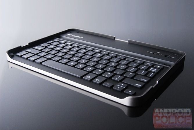[Review] Logitech Keyboard Case Increases Productivity Without Ruining ...