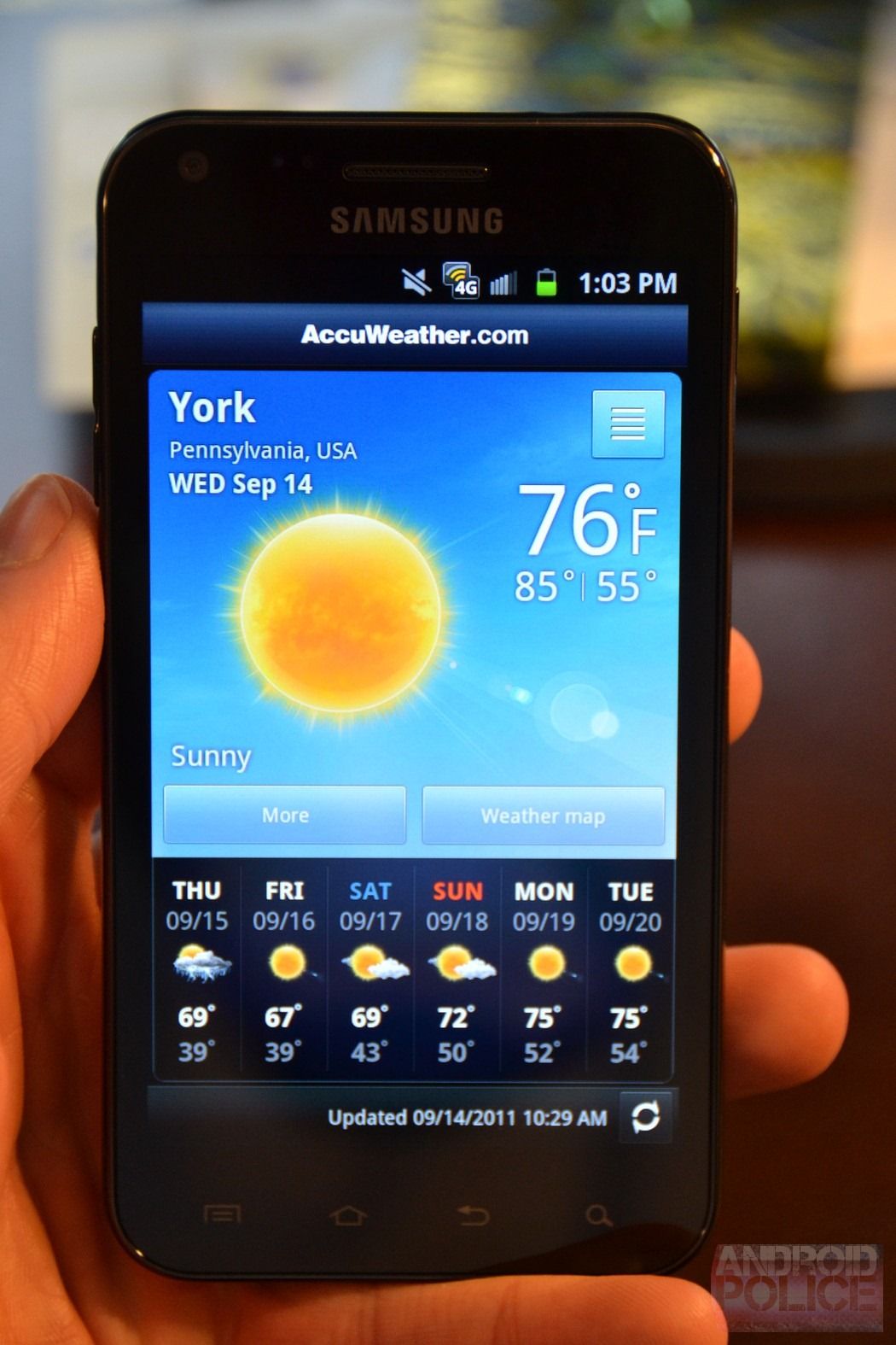 [Review] Samsung Epic 4G Touch: Big Power, Big Performance, Bigger Package