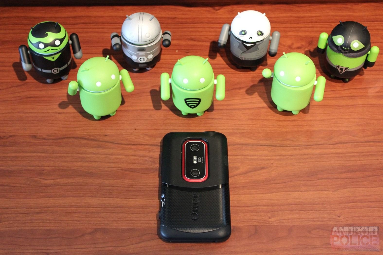 [Updated] Want Some Of Those Awesome Android Vinyl Figurines? We're ...
