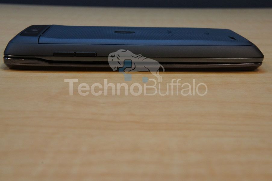 [Updated] More Motorola Droid 4 Pics Leak, Looks Like A Bloated Droid ...