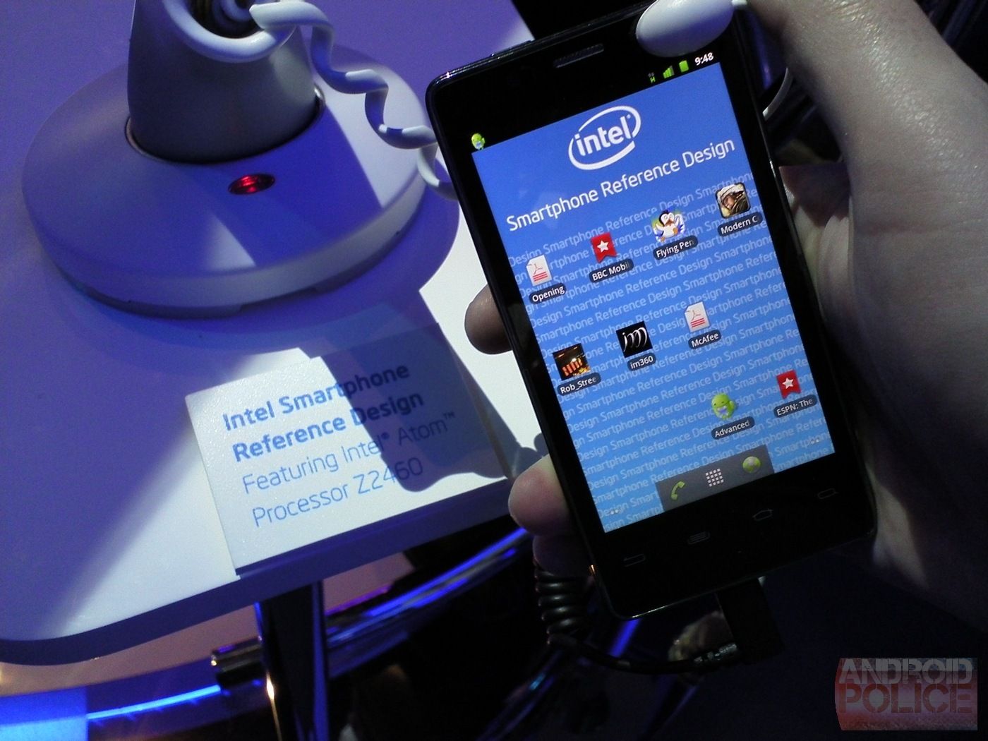 [CES 2012] Intel's New Medfield Smartphone Reference Design: It's What ...