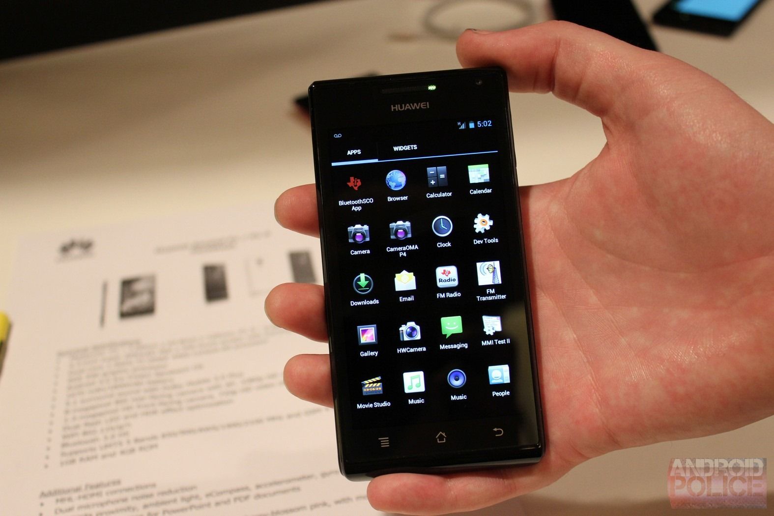 [CES 2012] Hands-On With The Huawei Ascend P1 S - The World's New ...