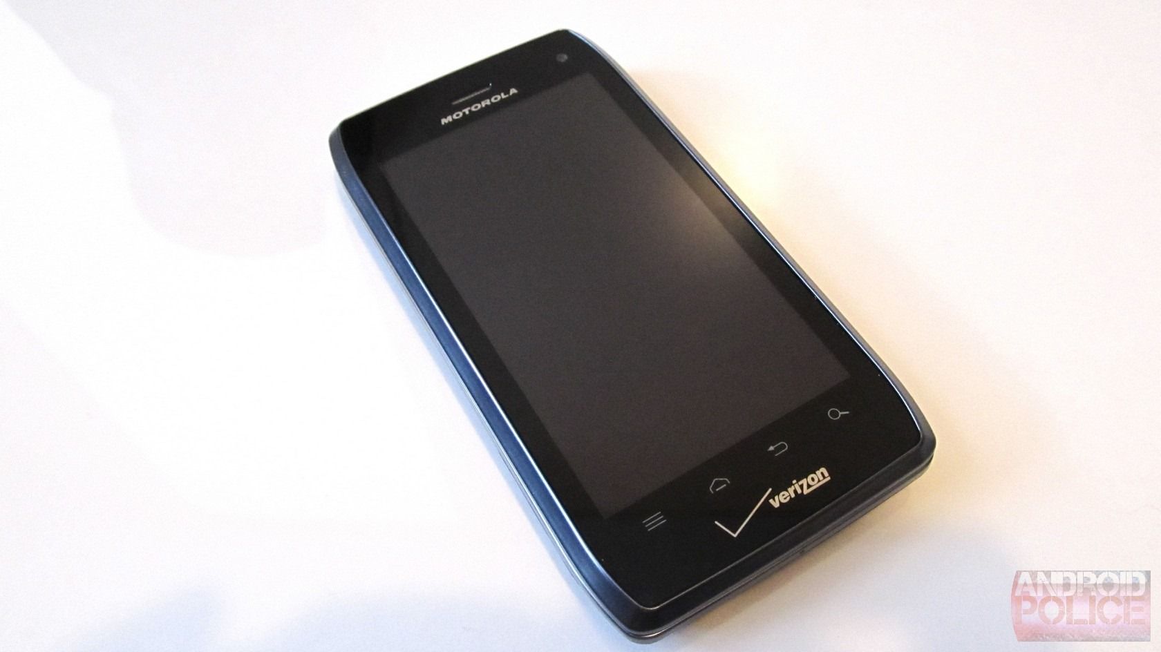 Initial Impressions And Hands-On With The Motorola Droid 4 On Verizon