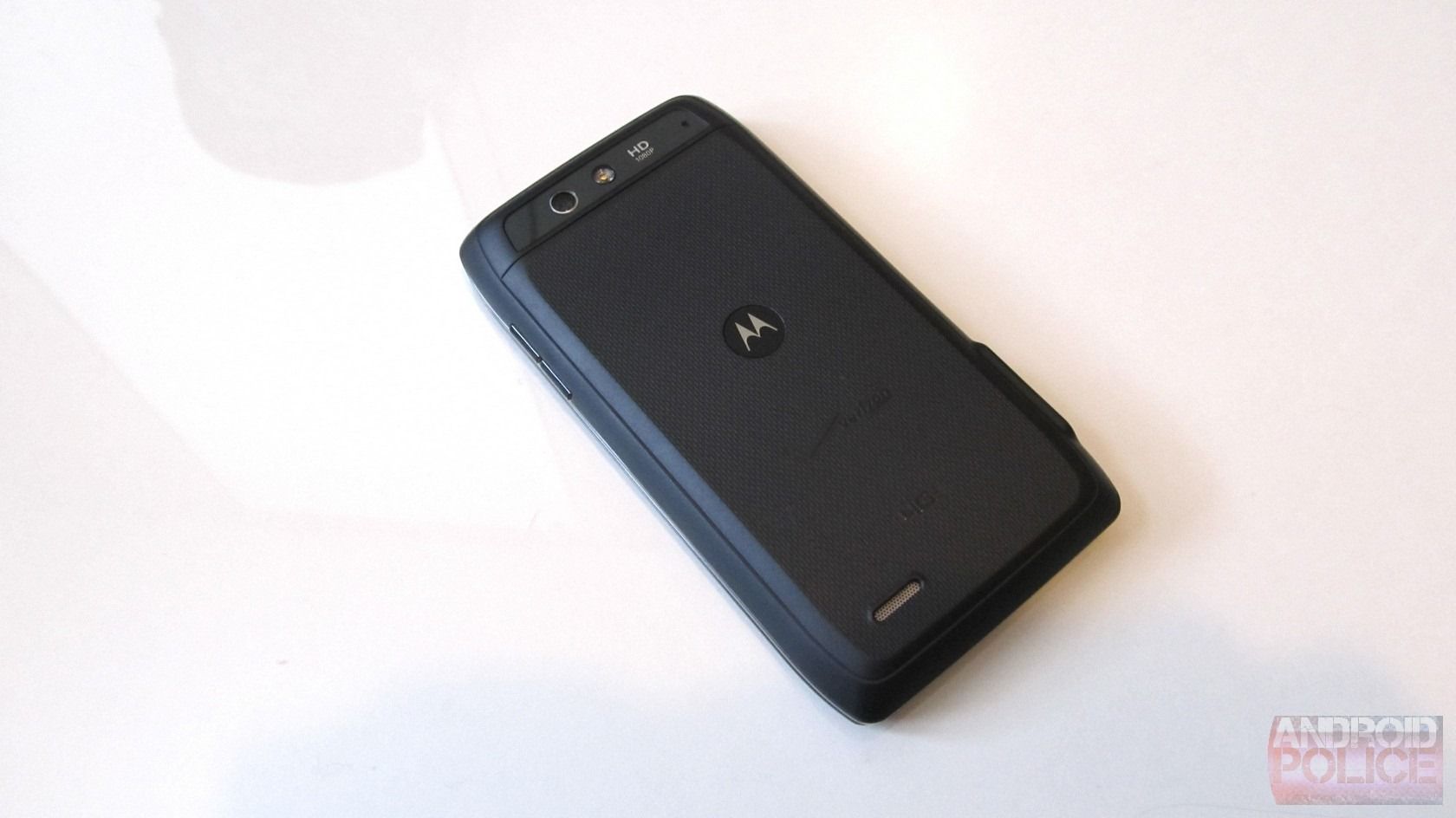 Initial Impressions And Hands-On With The Motorola Droid 4 On Verizon
