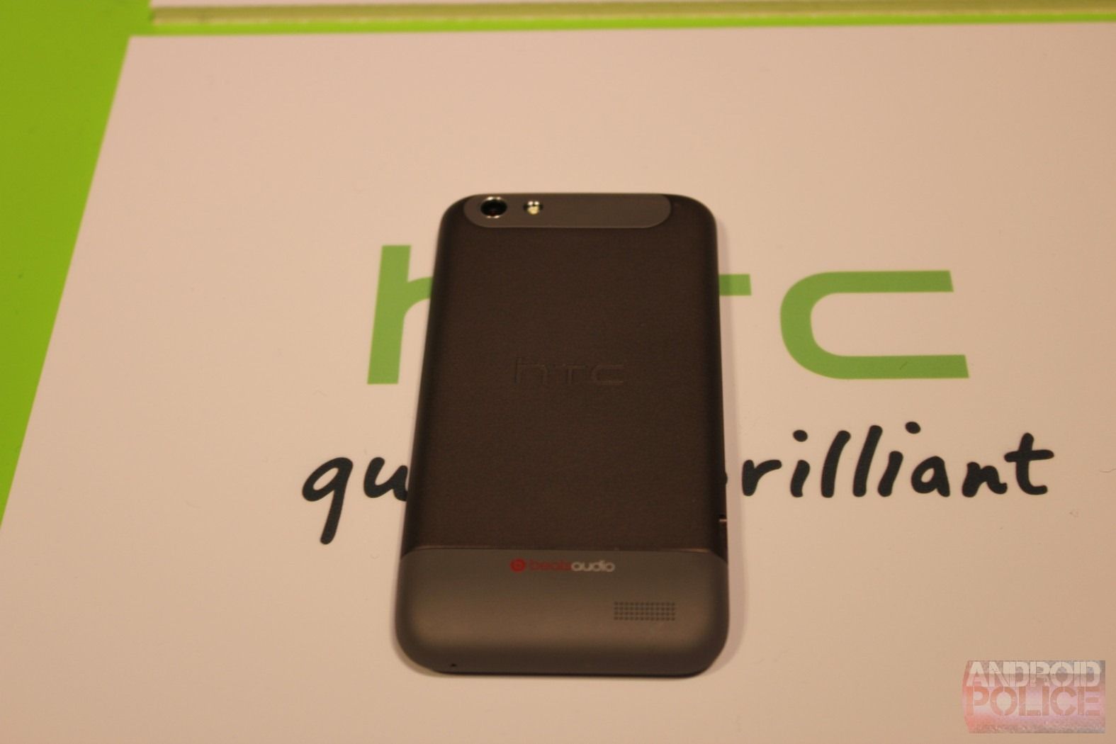 [MWC 2012] HTC Finally Reveals The "One" Series: One X, One S, And One V