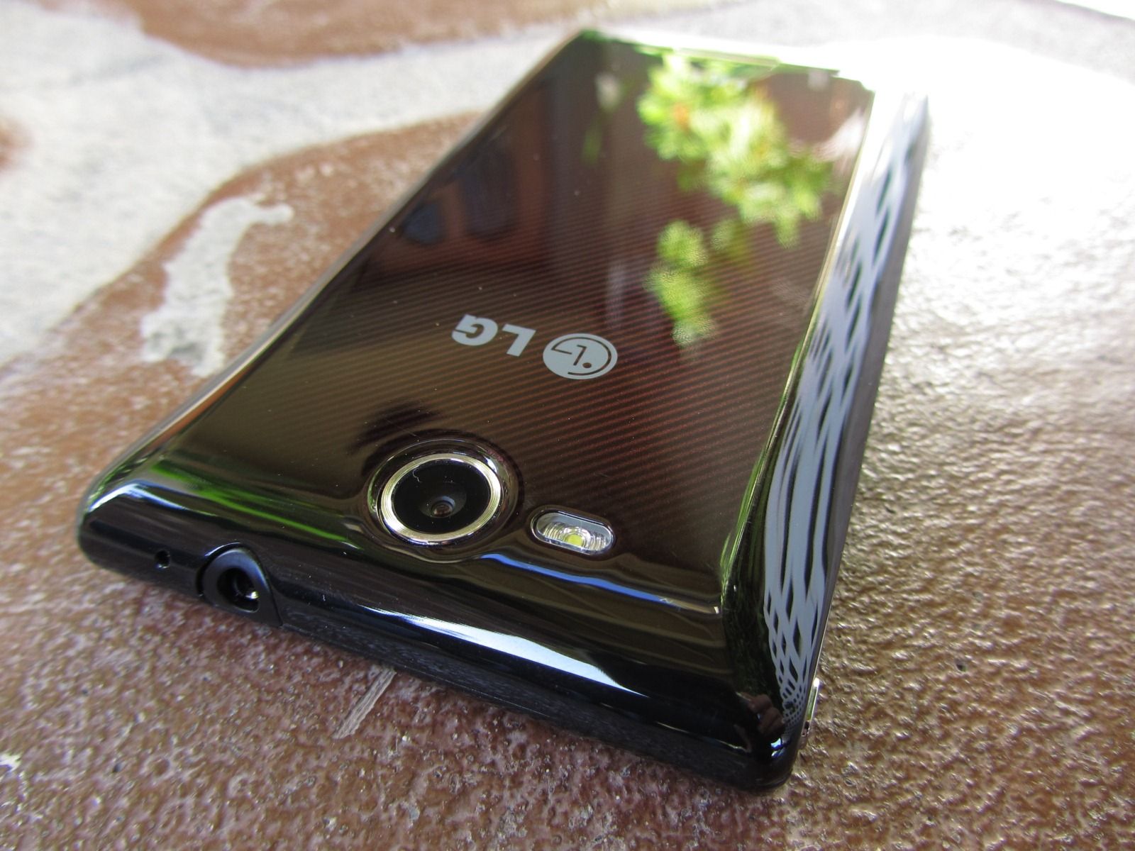 LG Lucid Review: The Budget Smartphone, Evolved