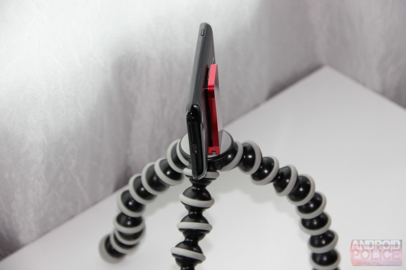 [Lightning Review] Capta: Thanks To Some Awesome Alien Goo, Tripod ...