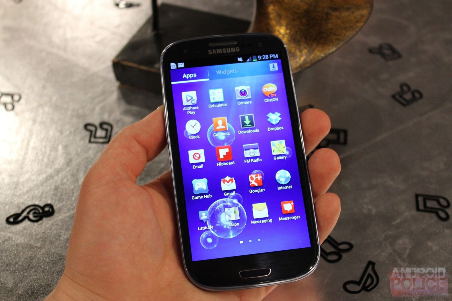 Closer Look And Hands-On With The Samsung Galaxy S III - The Most ...