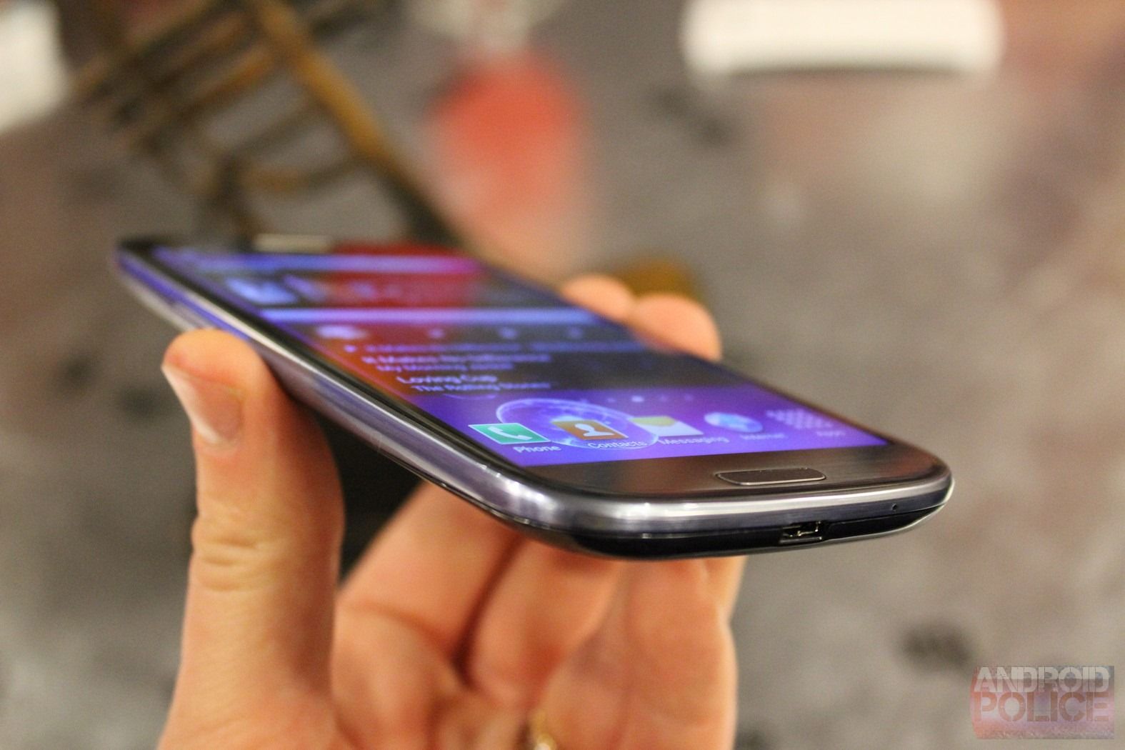 Closer Look And Hands-On With The Samsung Galaxy S III - The Most ...