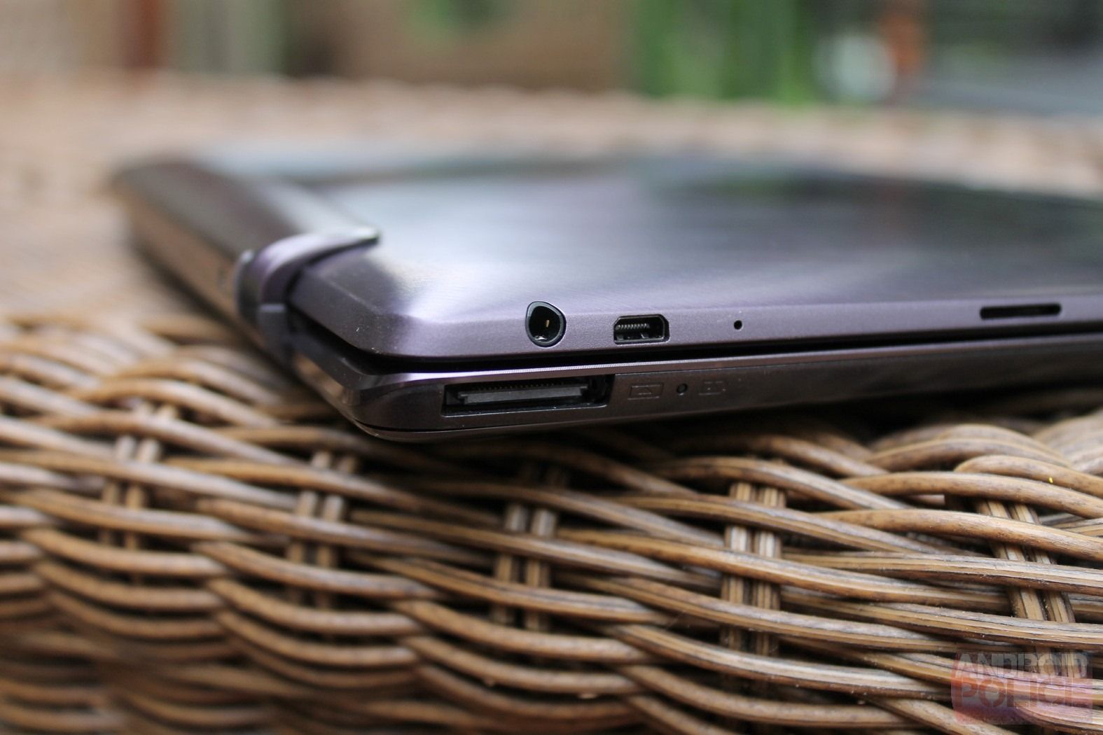 Asus Transformer Pad Infinity (TF700 Wi-Fi) Review: At The Crossroads ...