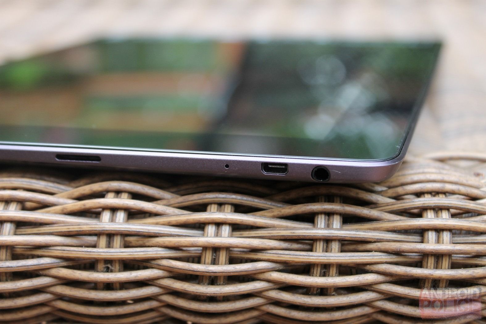 Asus Transformer Pad Infinity (TF700 Wi-Fi) Review: At The Crossroads ...