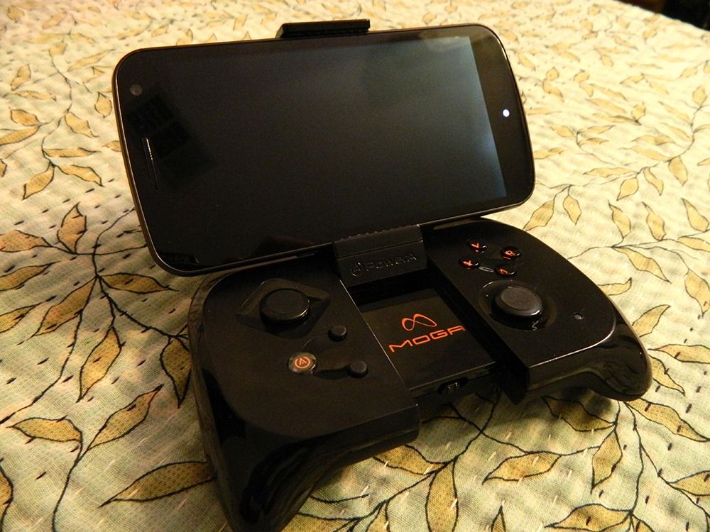 MOGA Controller Review: This Is How You Build An Android Controller ...