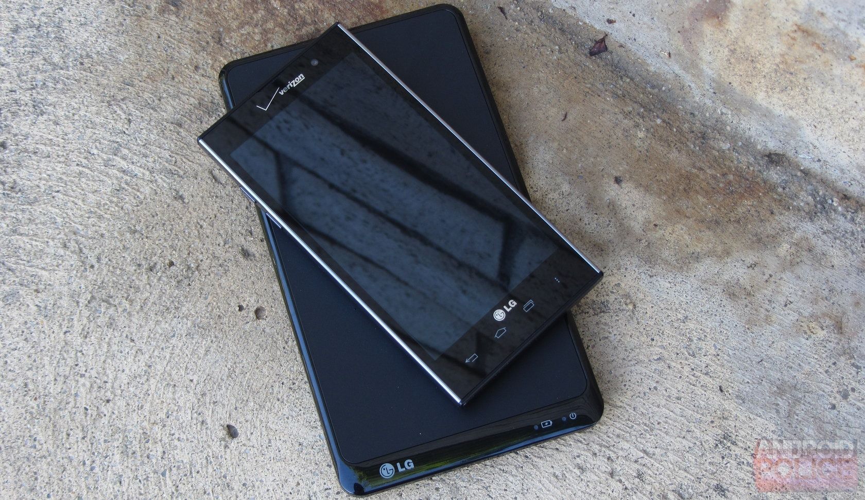 LG Spectrum 2 Review: Verizon's Mid-Range Handset War Just Got More ...