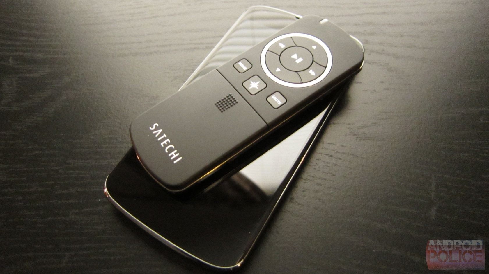 Satechi Bluetooth Smart Pointer For iOS And Android Review