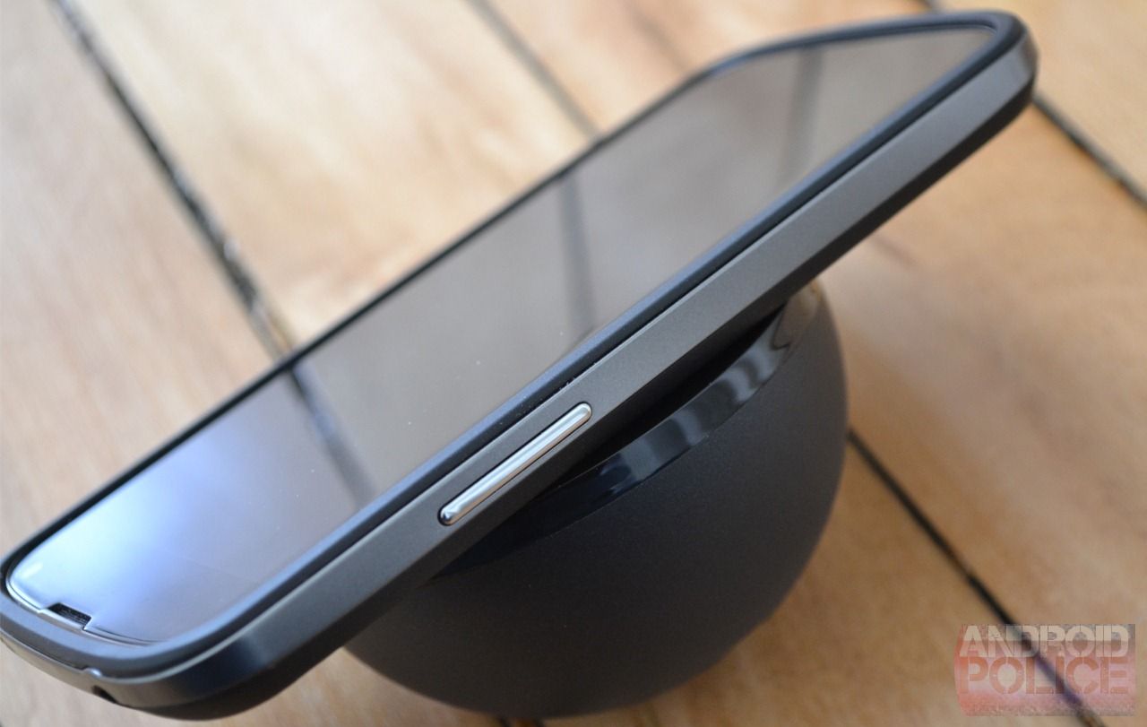 Nexus 4 Wireless Charging Orb Review: The Best $60 You Can Spend On A ...