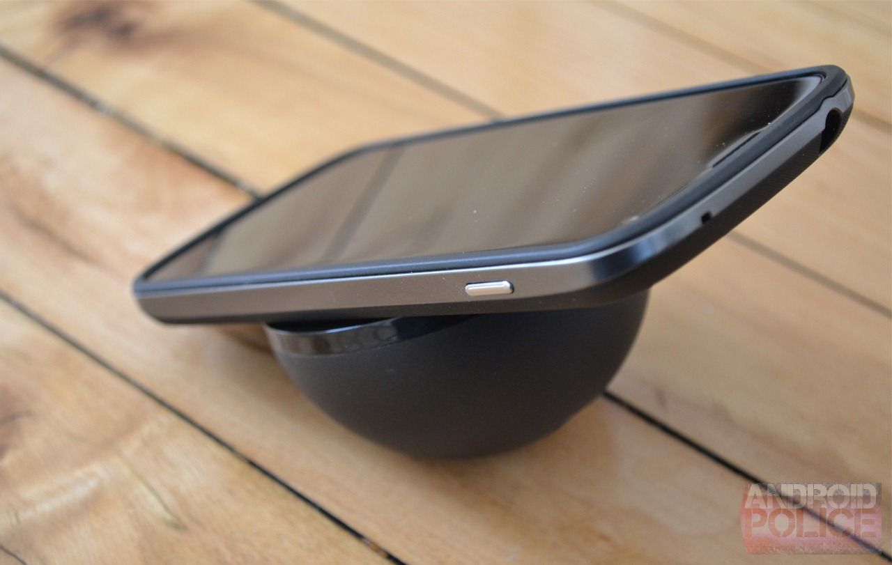Nexus 4 Wireless Charging Orb Review: The Best $60 You Can Spend On A ...