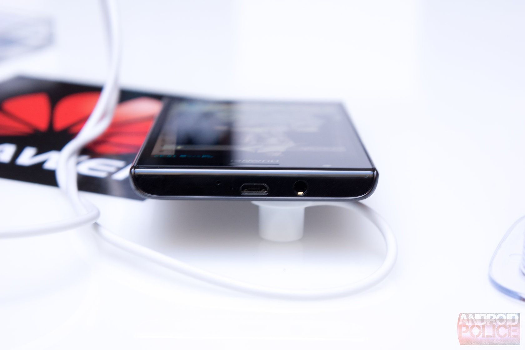 [Hands-On And Video] Huawei Makes The Ascend P2 Official: 1.5GHz Quad ...