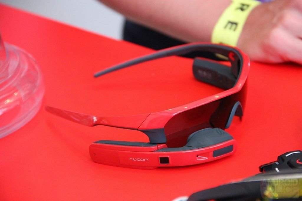 Recon Instruments Looks To 'Jet' Over Google Glass With New Heads-Up ...