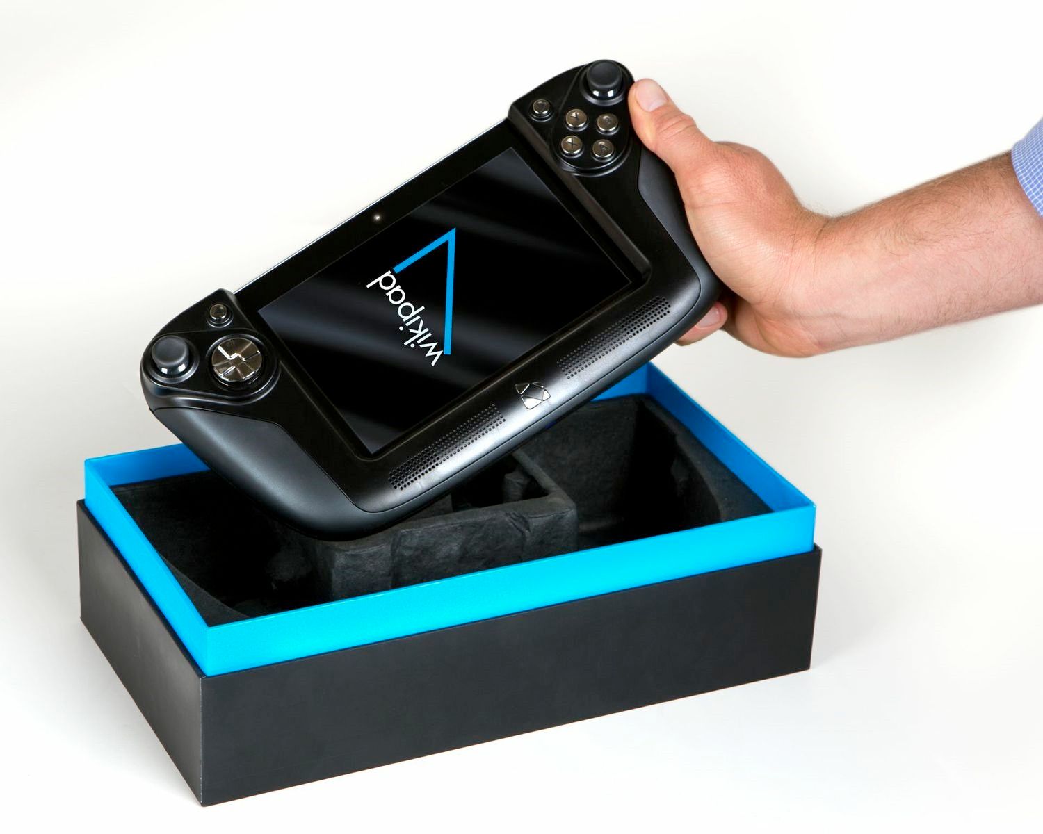 Wikipad 7" Gaming Tablet And Control Sleeve Available June 11th For ...