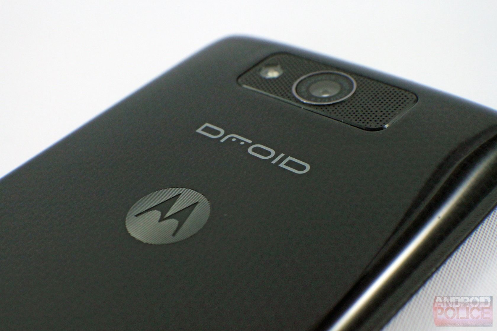 Motorola DROID Ultra Review: A Decent Phone In Search Of An Audience