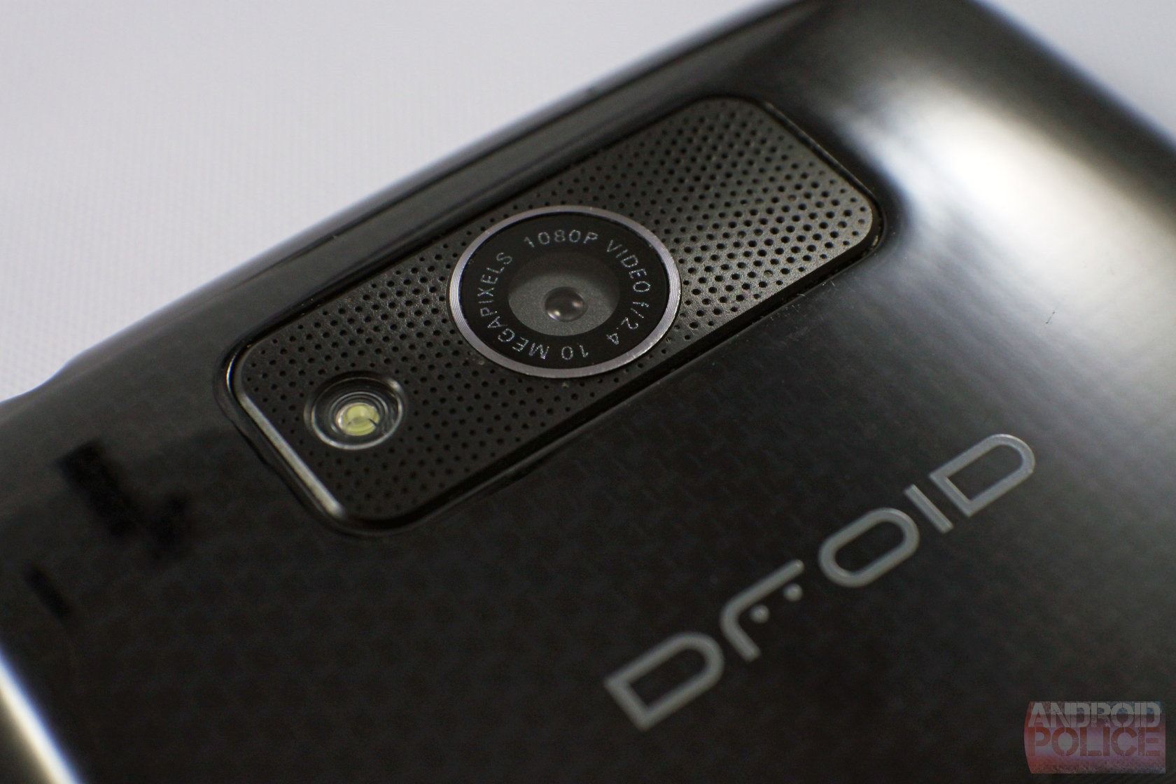 Motorola DROID Ultra Review: A Decent Phone In Search Of An Audience