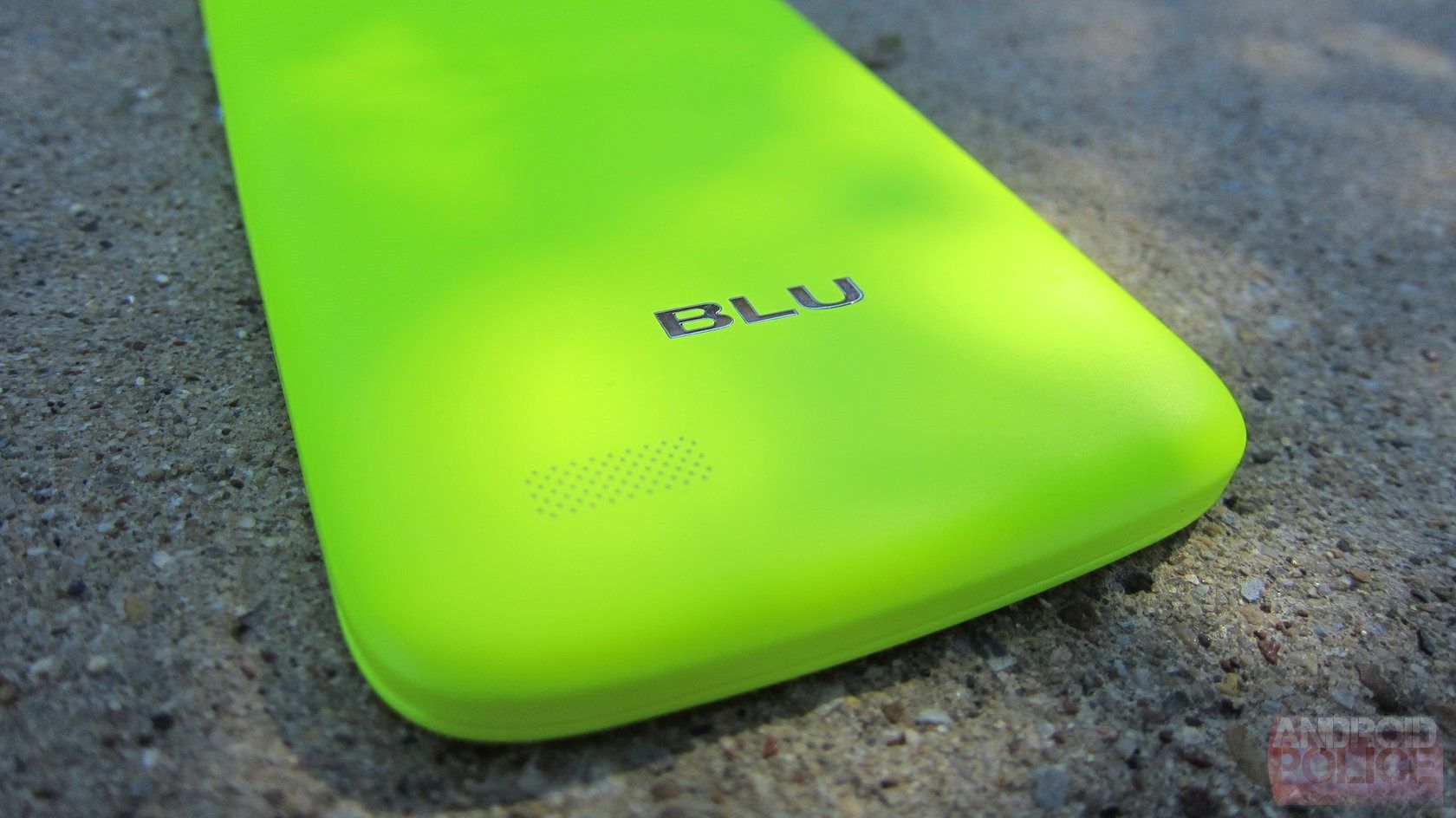 BLU Life Play Review: An Impressive Budget-Friendly Device With Cost ...