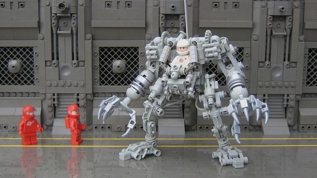 Lego Passes On The Android Bugdroid Playset In Favor Of An Admittedly ...