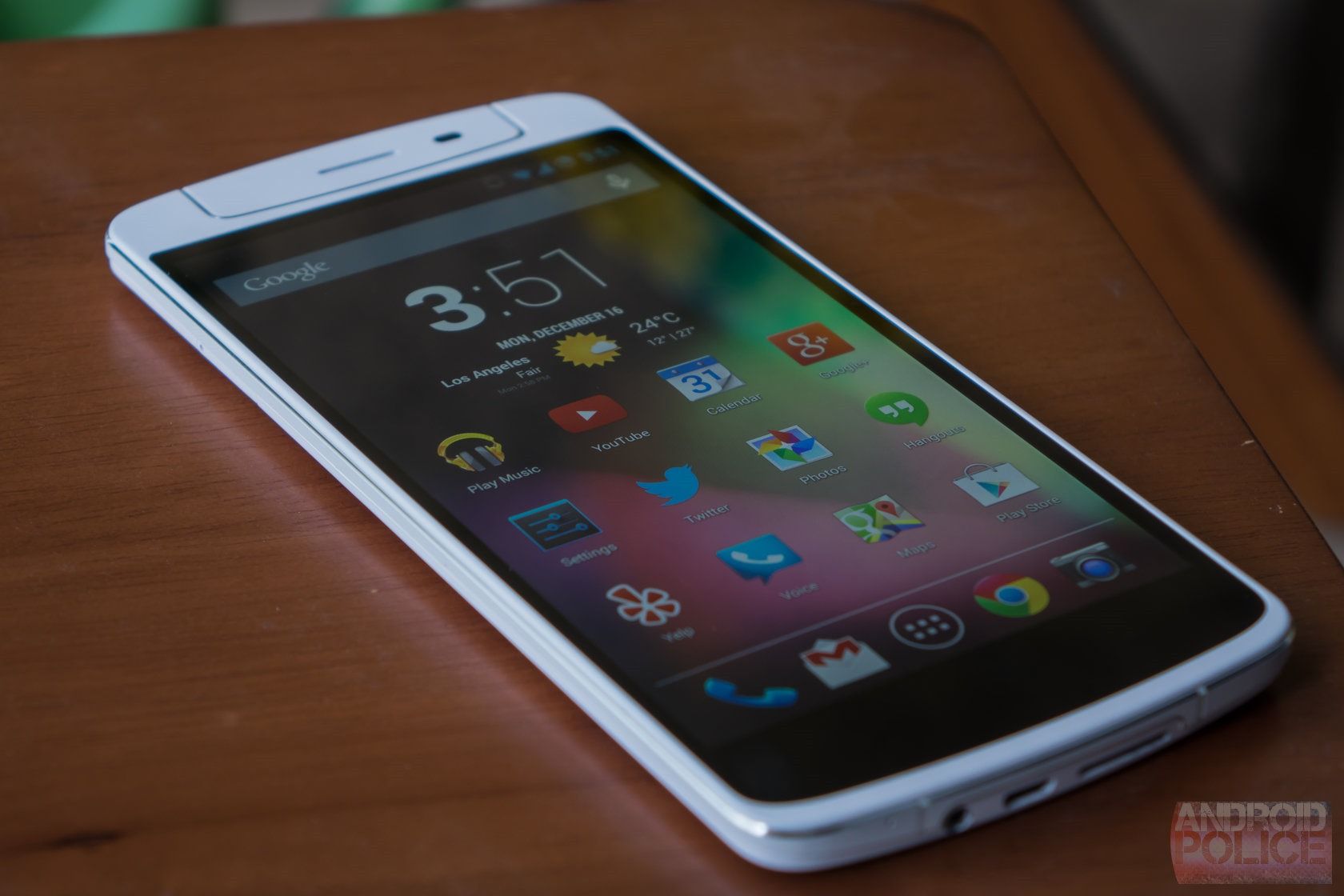 The Oppo N1 Is Officially The First Google CTS-Certified CyanogenMod ...