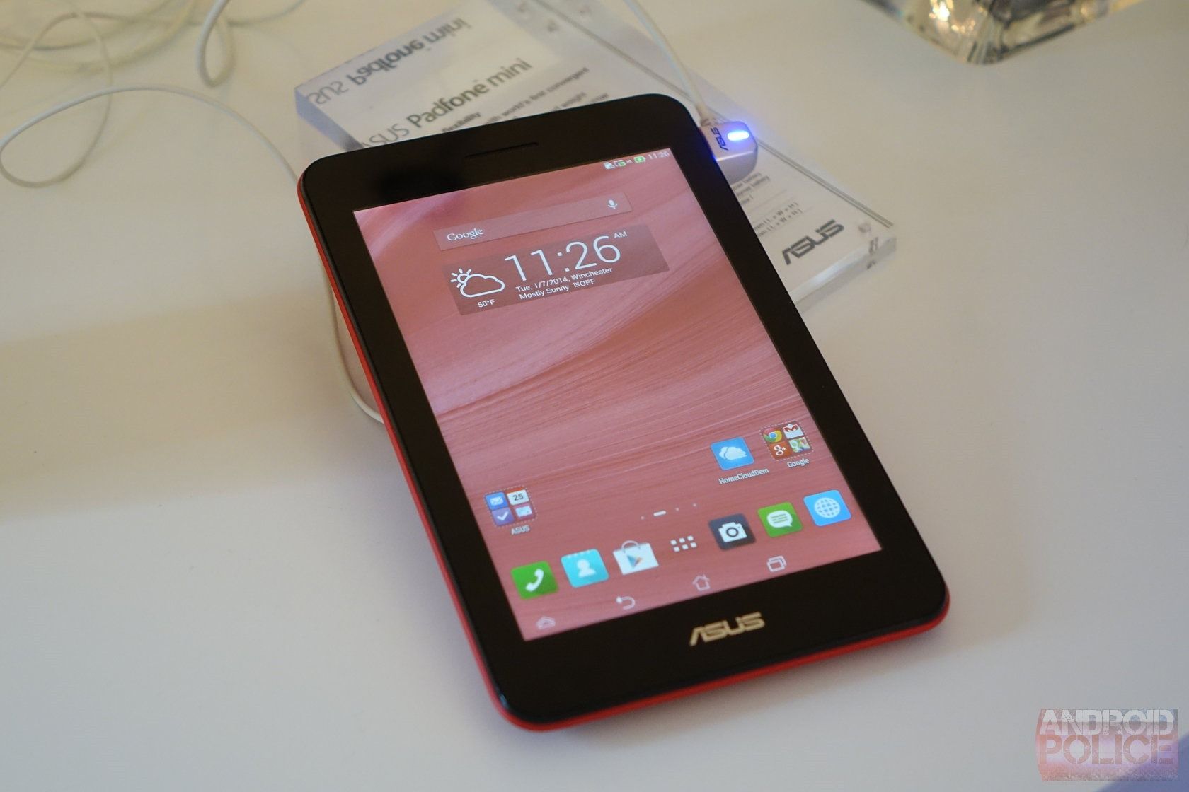 [CES 2014] Hands On With The ASUS PadFone Mini