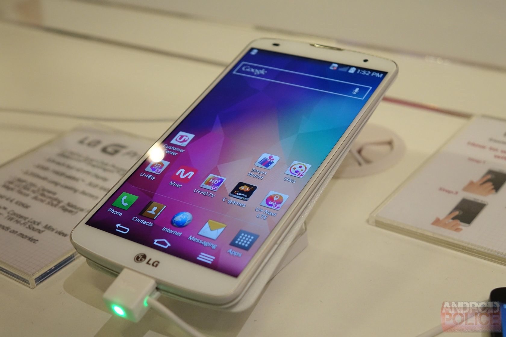 [MWC 2014] Hands-On With The LG G Pro 2: Still Big, Still Fairly Unremarkable