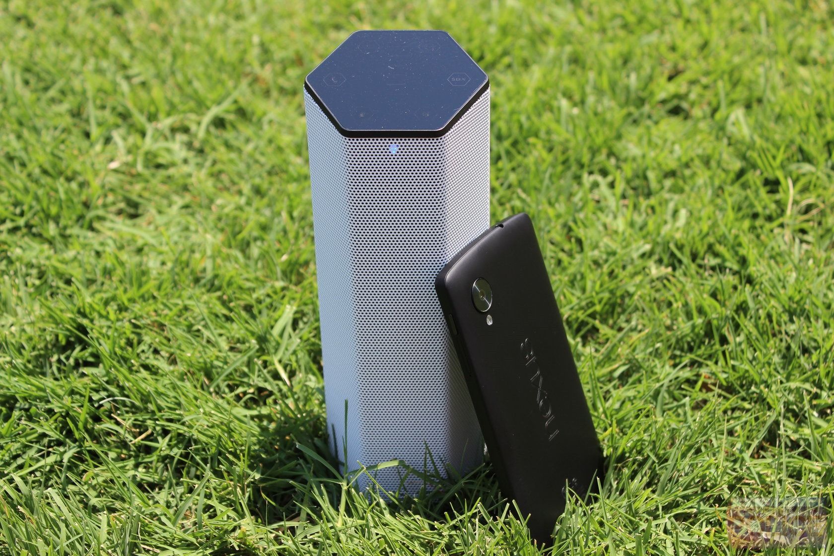 Creative Labs SoundBlaster AXX 200 Bluetooth Speaker Review: ¯\_(ツ)_/¯