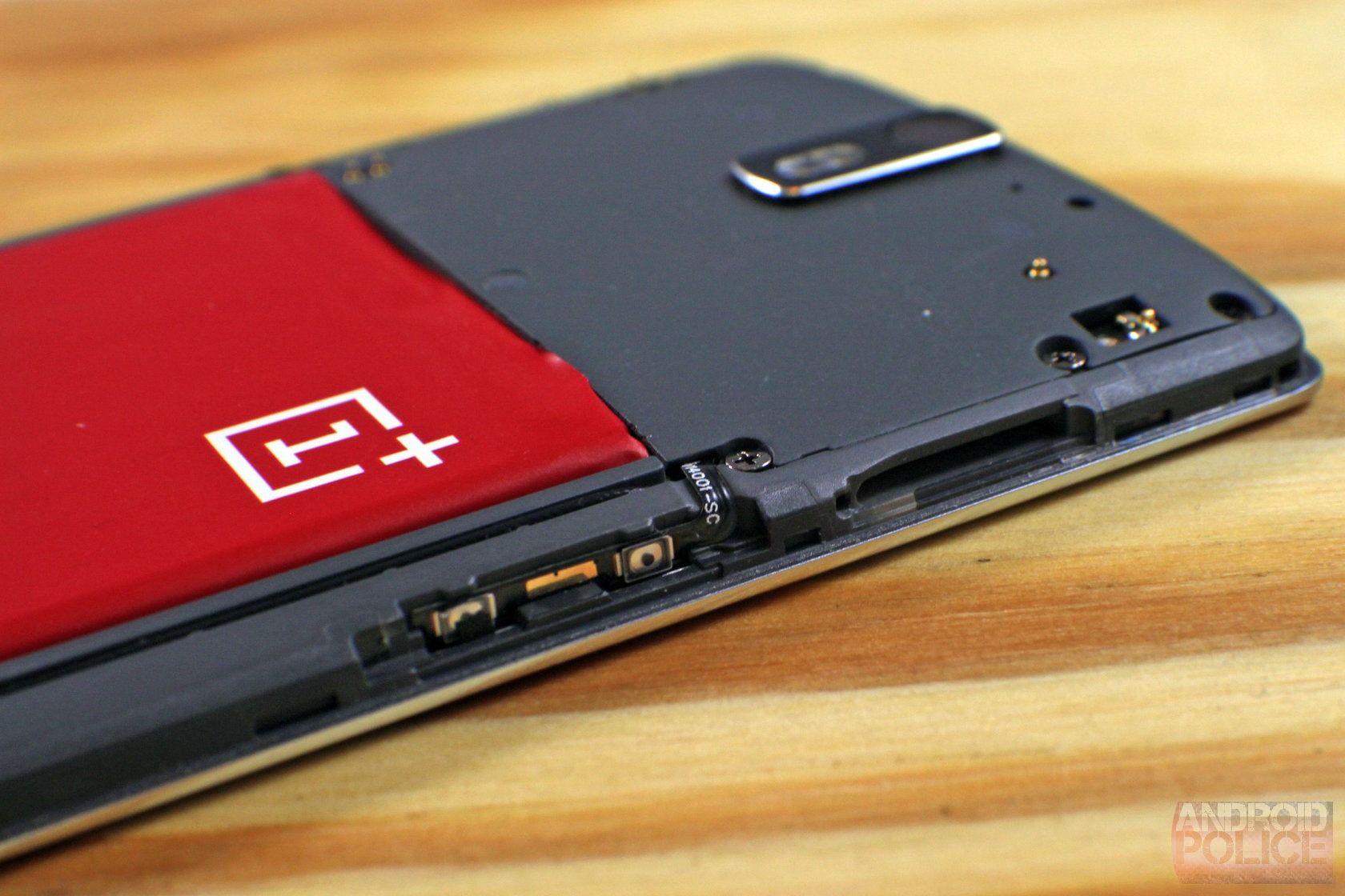 OnePlus One With CyanogenMod 11S Review: The Best Flagship Phone You ...