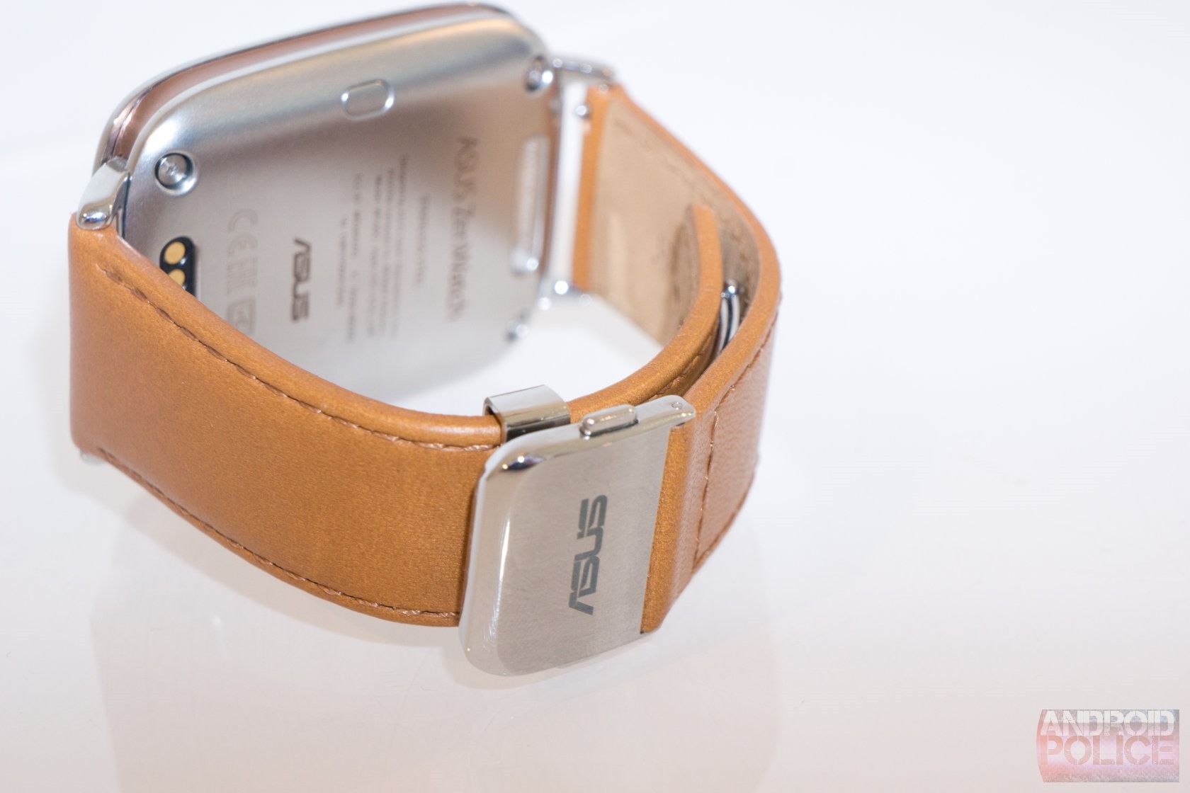 Hands On With The ASUS ZenWatch: The Best Square Android Wear Watch Yet