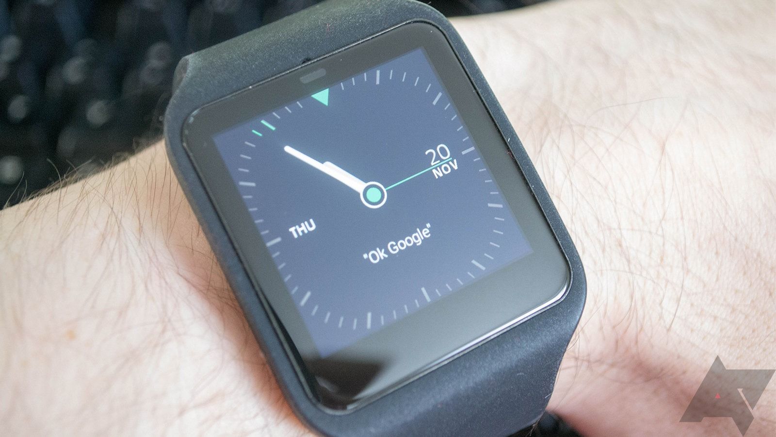 Sony SmartWatch 3 Review: Excellent Battery Life, Acceptable Design