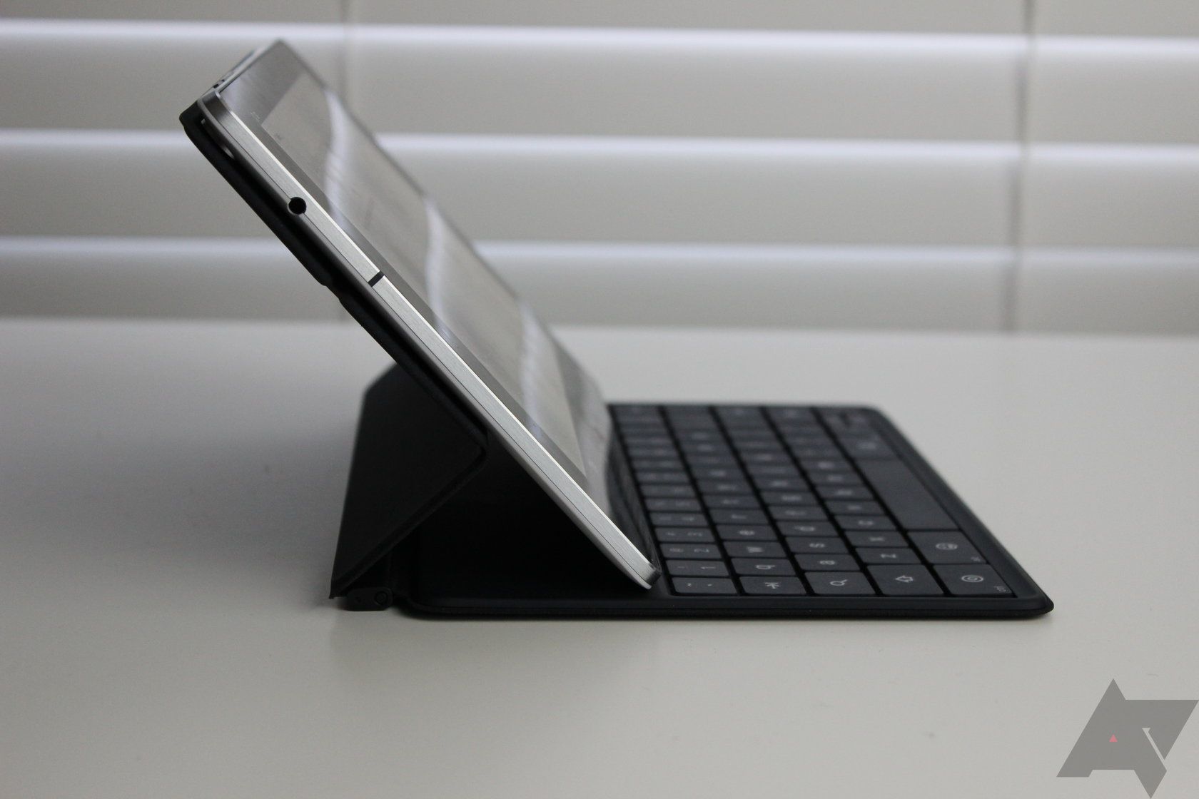 Hands-On With Google's Official Nexus 9 Keyboard Folio: A Great Case ...