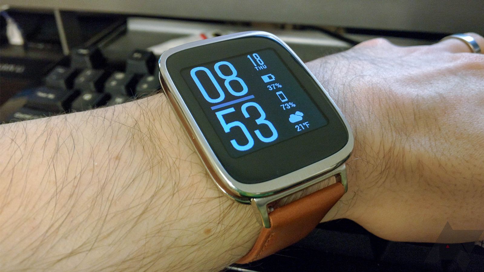 [Wear Compare] The Strengths And Weaknesses Of All The First-Generation ...