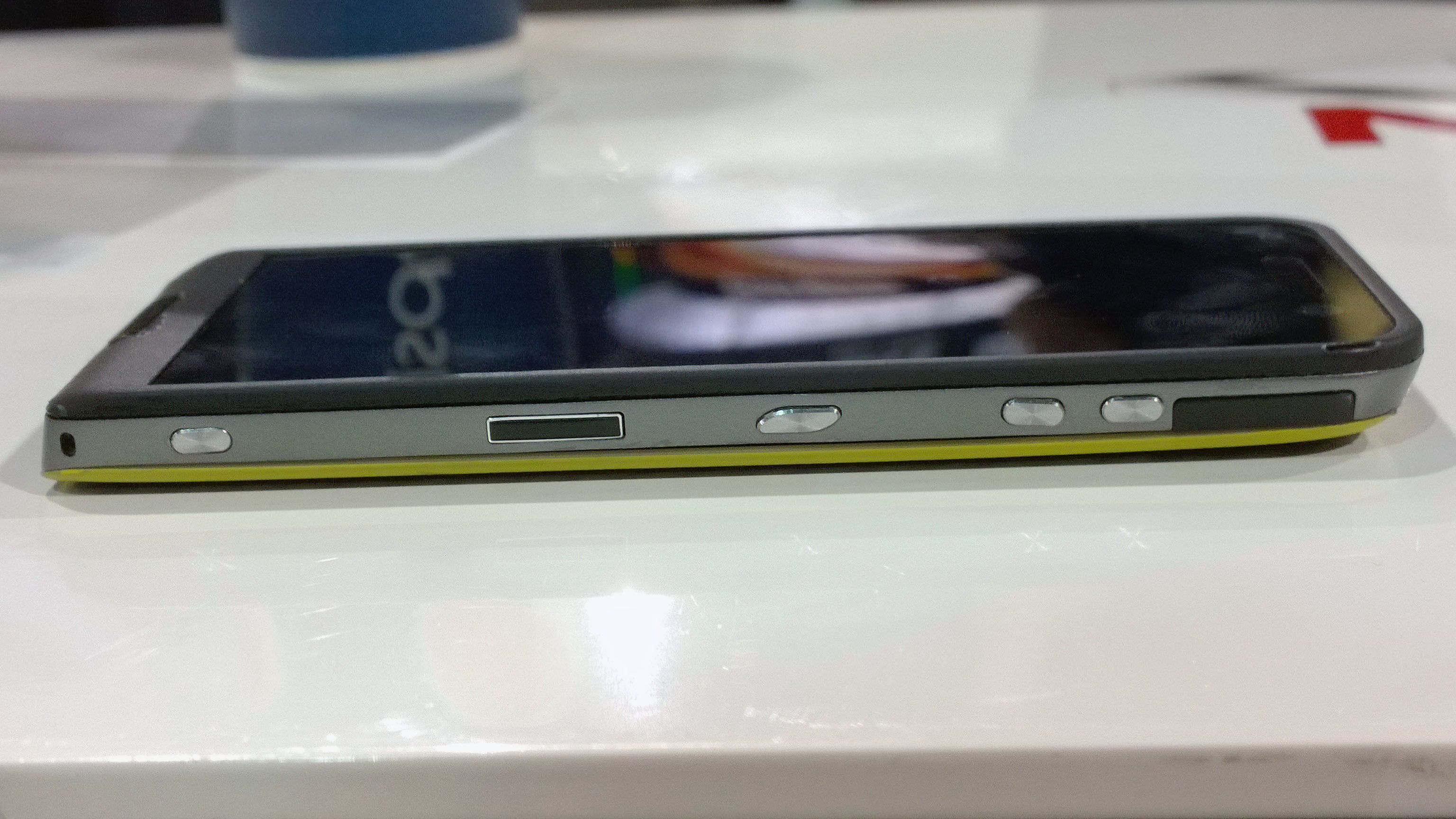 [Hands-On] Saygus V2 Pre-Orders Open Today — $549 If You Act Quick And ...