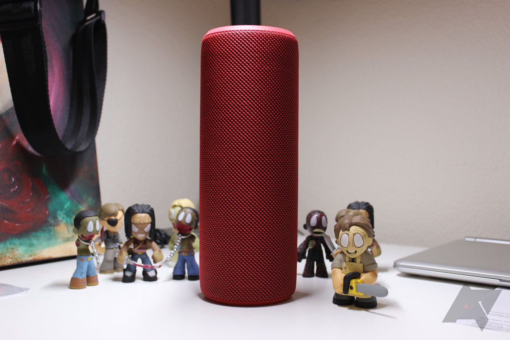 Ultimate Ears MEGABOOM Review: The Biggest, Baddest, Loudest BOOM Yet
